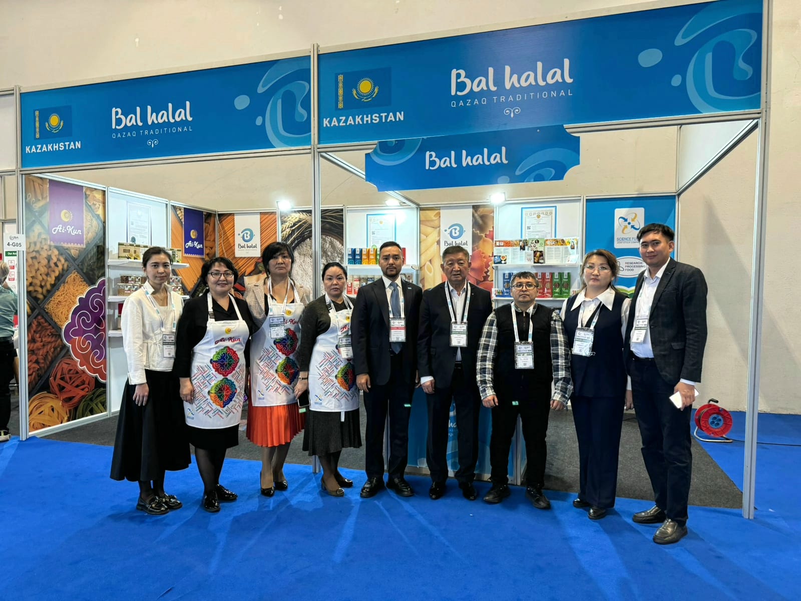 KazNARU Presents Innovative Ai-Kun Multigrain Pasta at Halal Expo-2025 ...